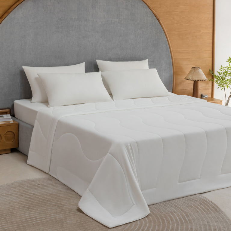 Award-Winning Evercool® Cooling Comforter | Rest®